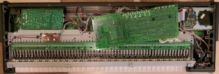 Yamaha DX7IIFD OLED Display | Super Synth Projects